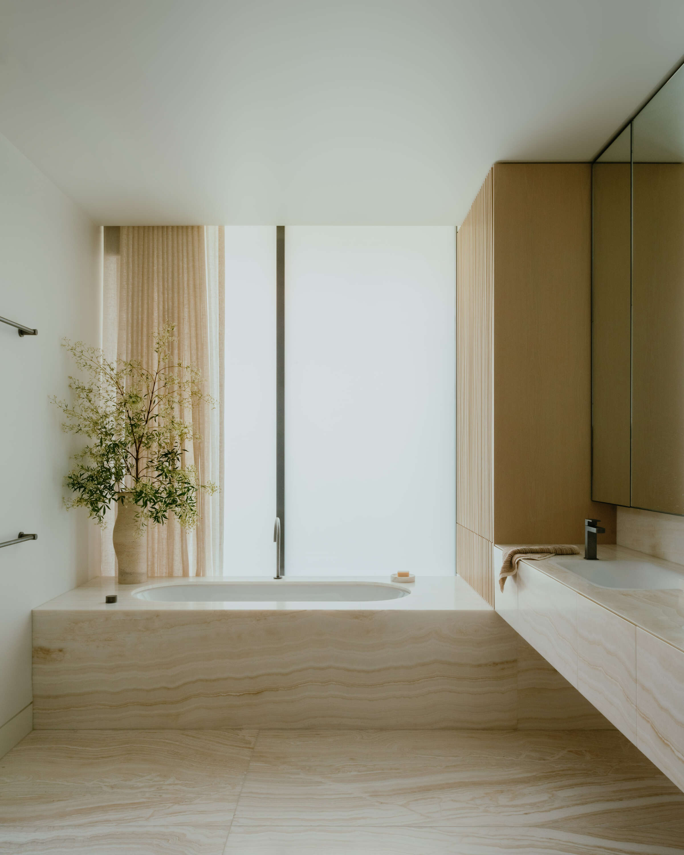 Hillside Residence | Portfolio | Rob Mills Architects | Rob Mills