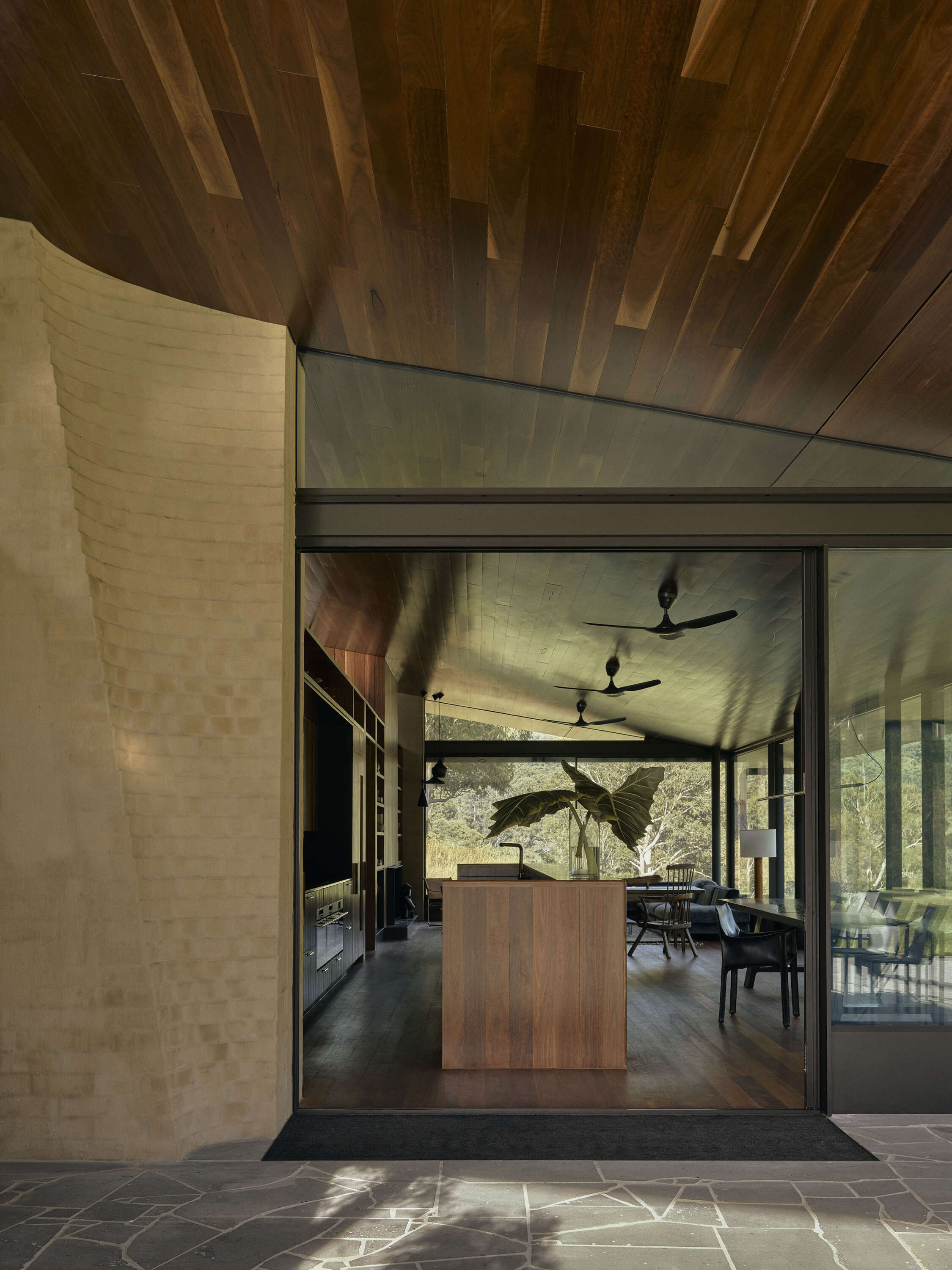Howqua River Lodge | Portfolio | Rob Mills Architects | Rob Mills
